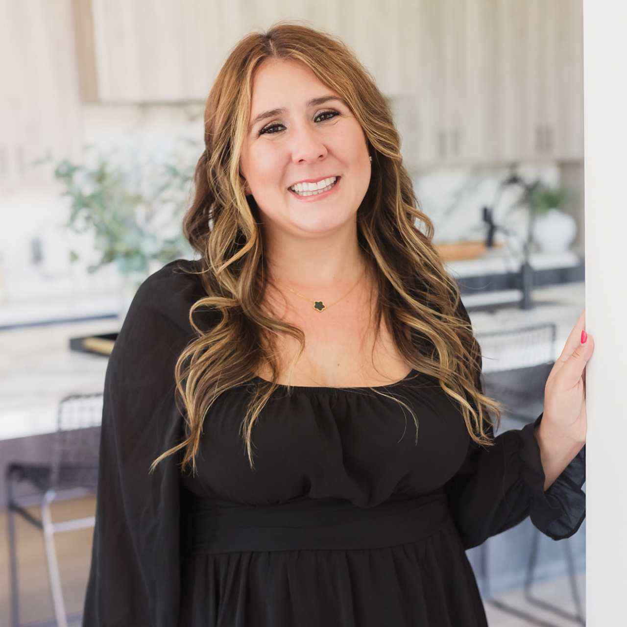 Verso Homes - Full Service Real Estate Company - Laguna Niguel