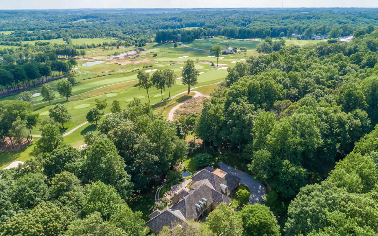 Hubble Bisbee | Christie's International Real Estate