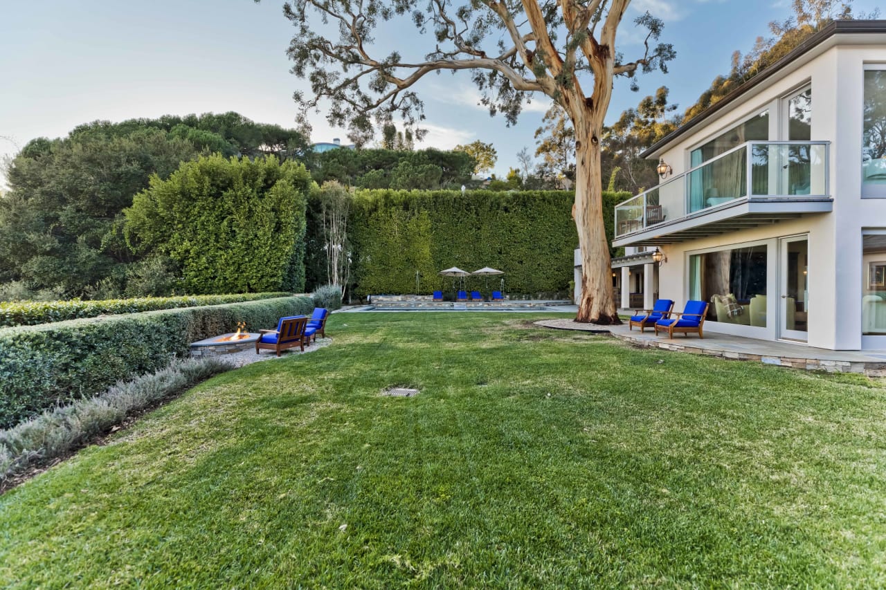 1711 Alta Mura Road | Dan Urbach | Los Angeles Real Estate Specialist