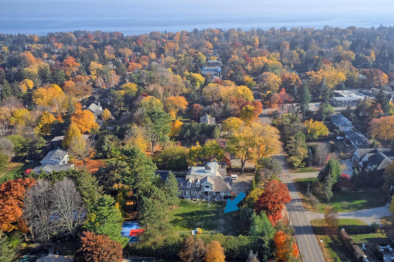 269 Chartwell Road | Oakville, ON L6J 3Z7 | Goodale Miller Team