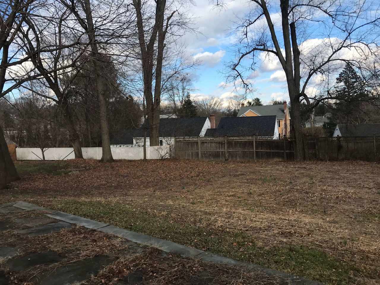 15 Colonial Road (Before) | Compass Coastal Group