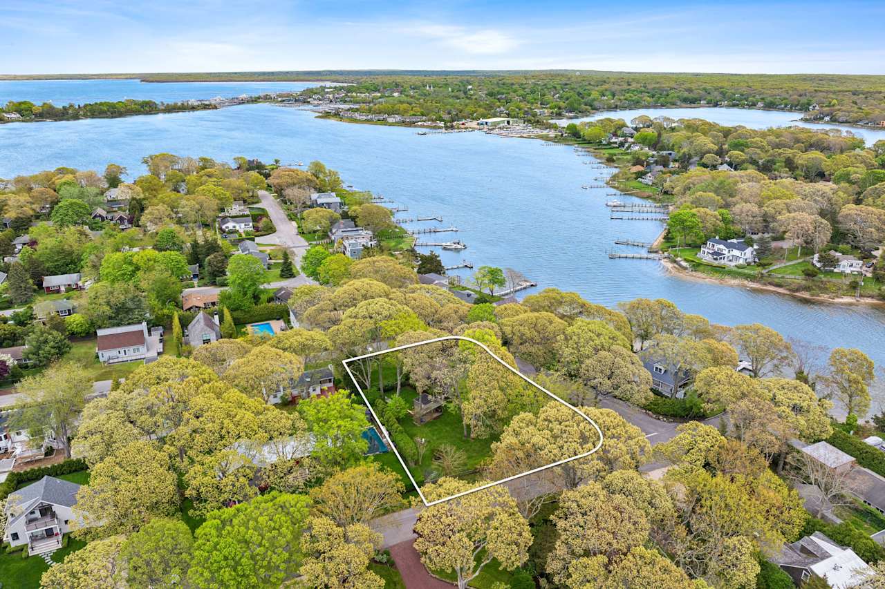 5 Bay View Drive E | Mala Sander + Team