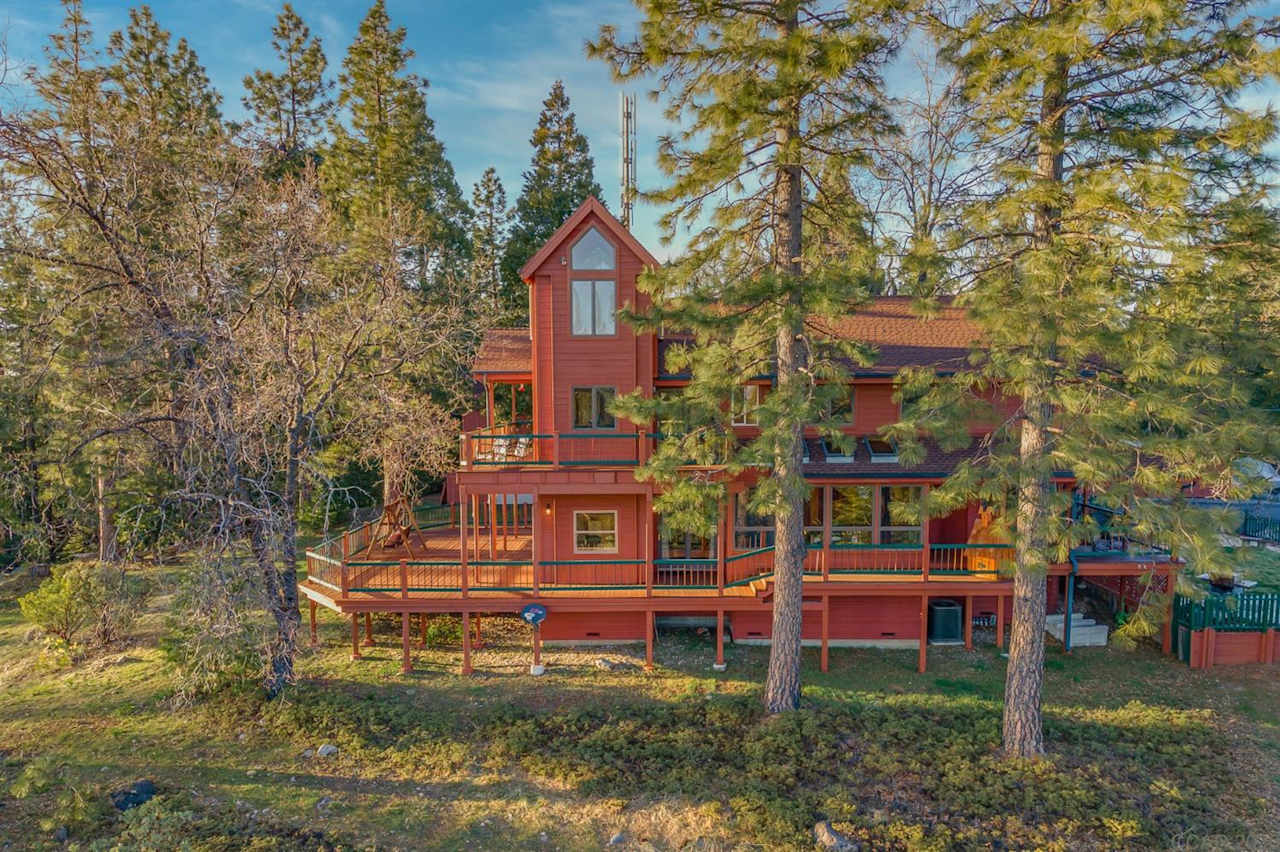 Neriah Davis | Calaveras County Real Estate