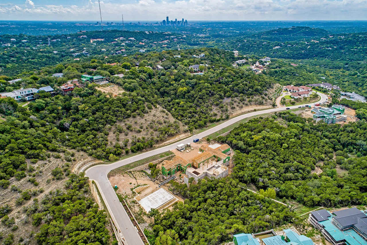 Eric Moreland Group | Austin Real Estate Agents & Luxury Realtors