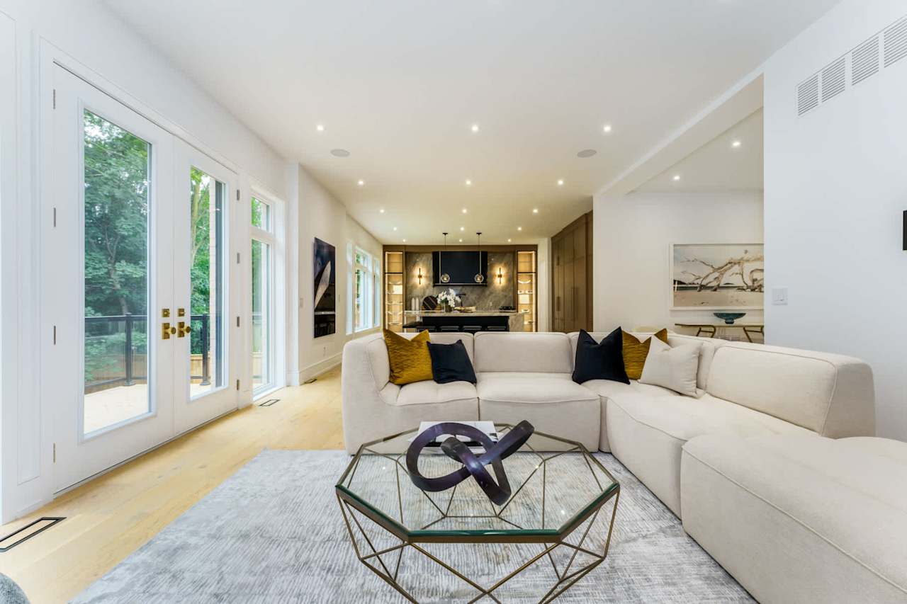 Adam Parsons Group | Toronto, ON Real Estate Experts