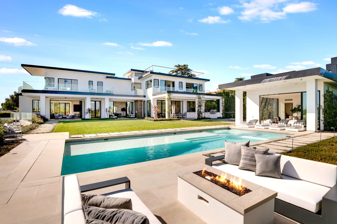 Beverly Hills Real Estate Agent & Realtor | Jade Mills | Bel Air