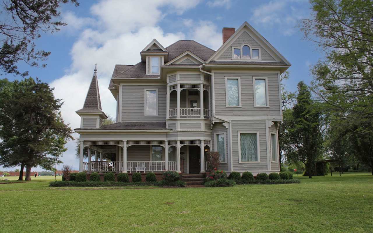 Top Texas Real Estate Agent | Hunter Townsend