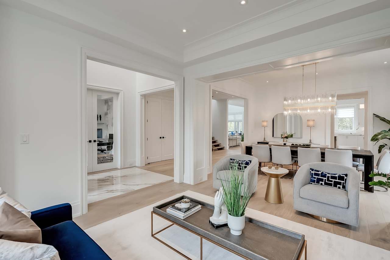 2096 Seabrook Drive | Oakville, ON L6L 2T9 | Goodale Miller Team