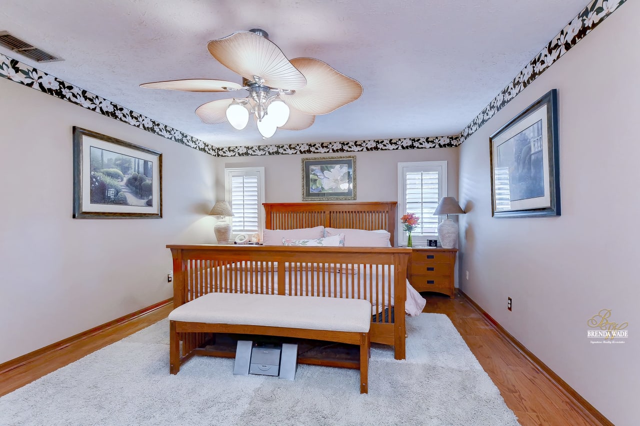 SOLD | 878 TIMBER POND DRIVE