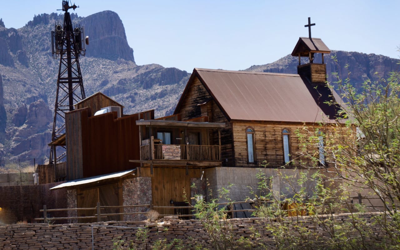 Lost Dutchman Realty | Apache Junction Real Estate Team