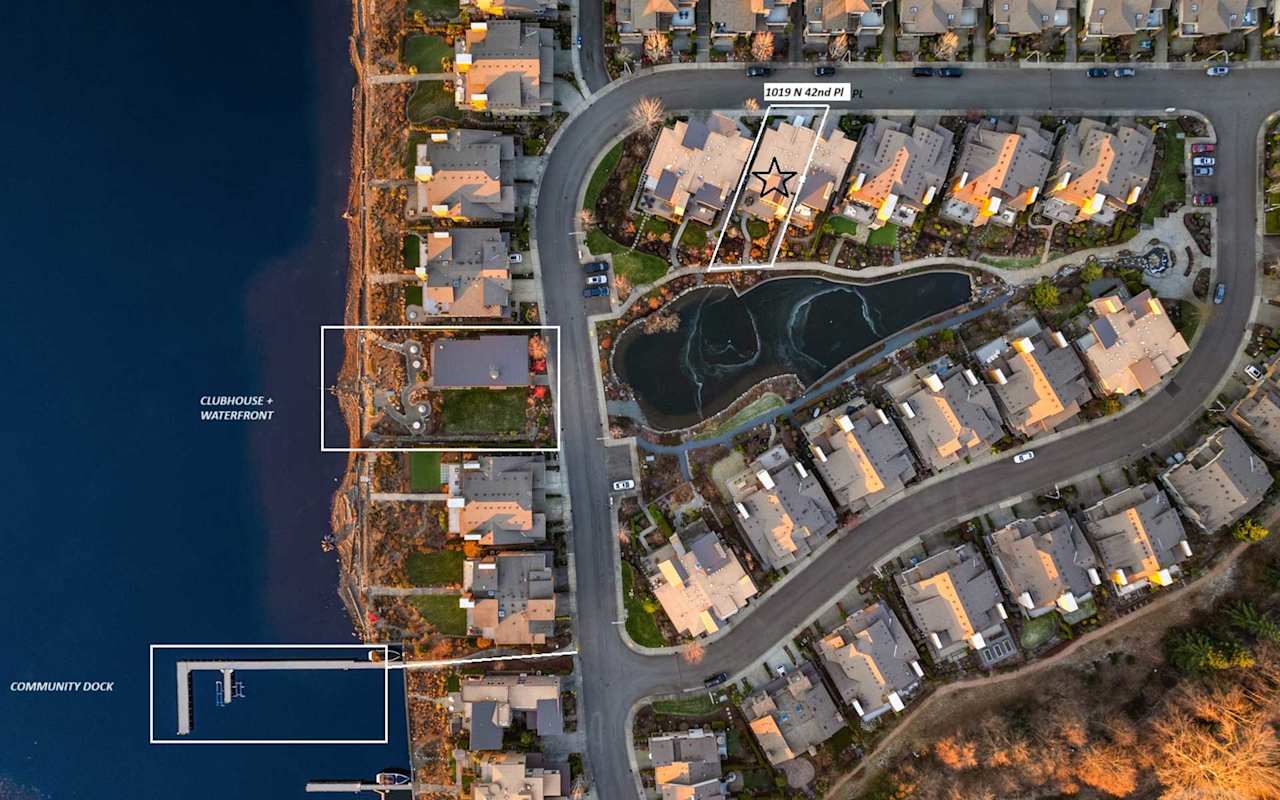 Luxe Residence in Desirable Barbee Mill | Team Foster