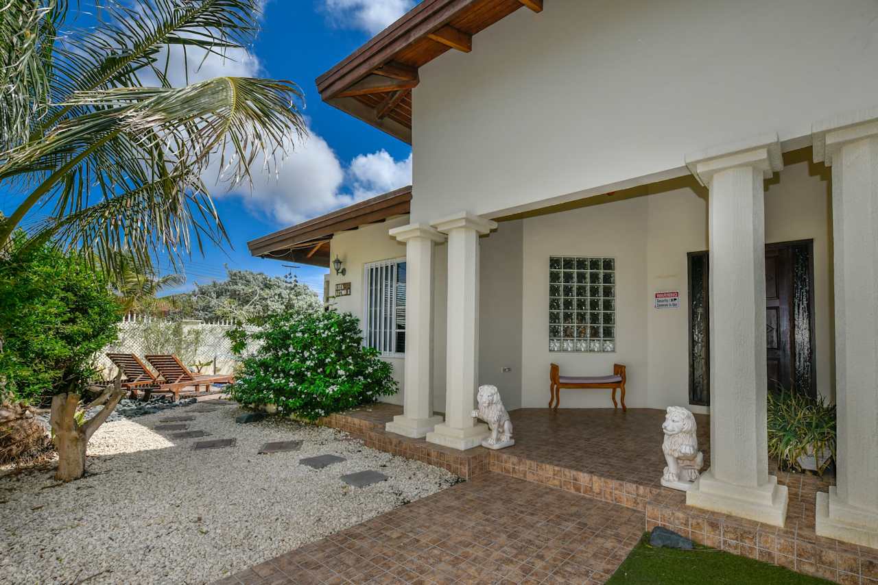 Beach, vacation home, villa, retreat, 4 bedrooms house, pool | Bold ...