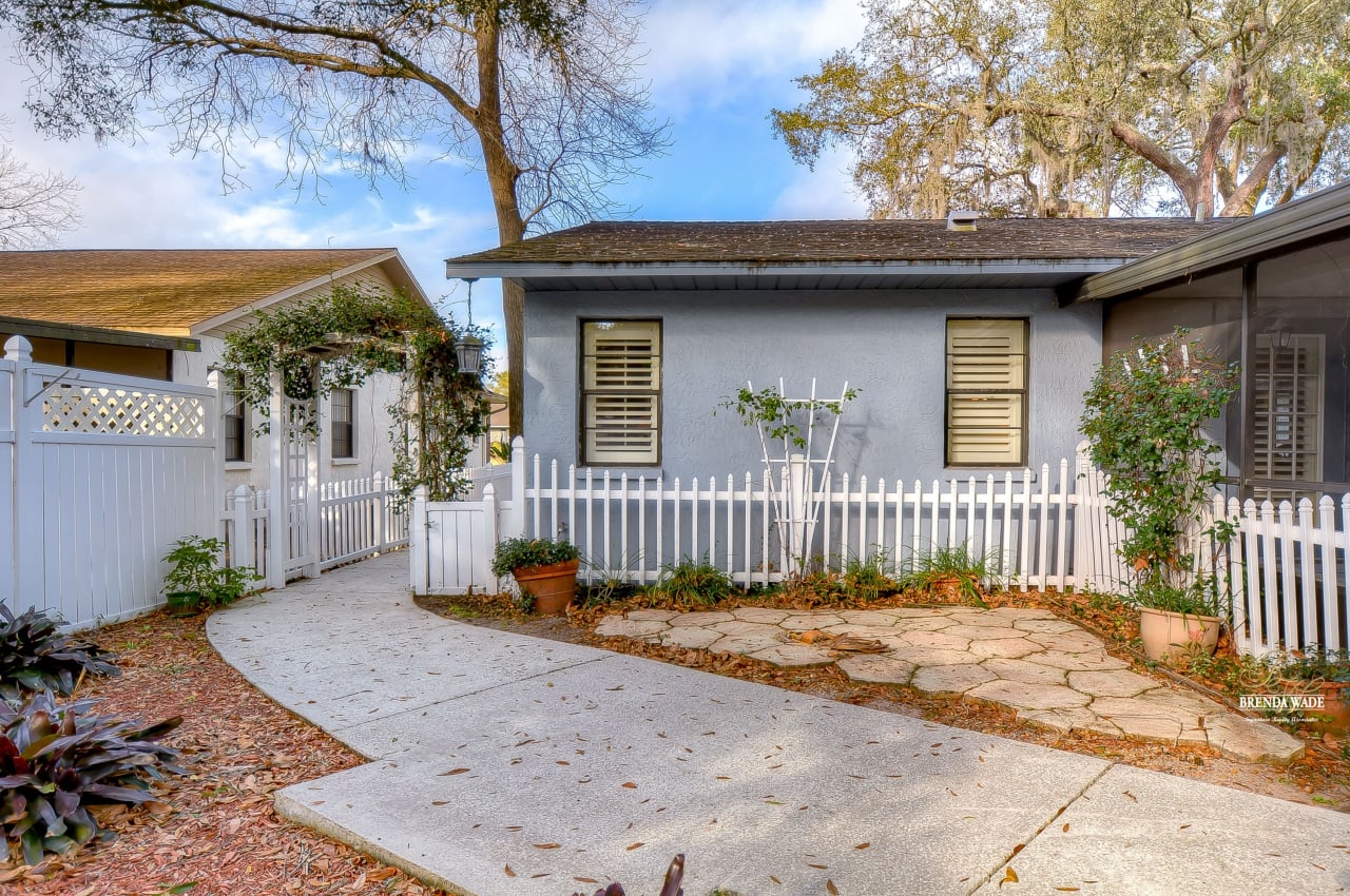 SOLD | 878 TIMBER POND DRIVE