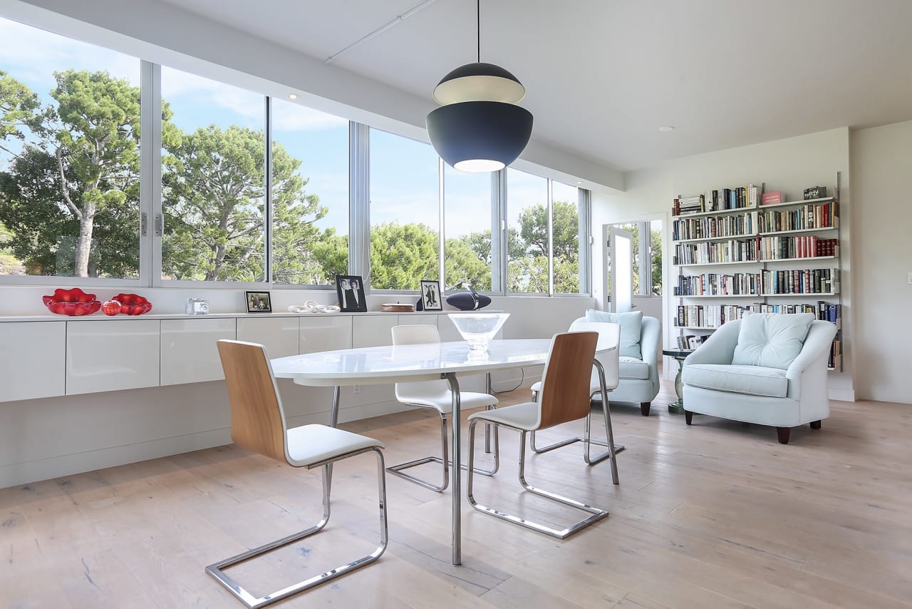 Exquisite 2 Bed 2 Bath Condo in Edgewater Towers | Pacific Palisades ...