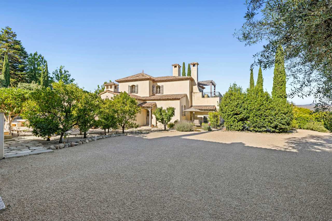 Gated Estate | Canaday Group | Orange County Luxury Home Specialists