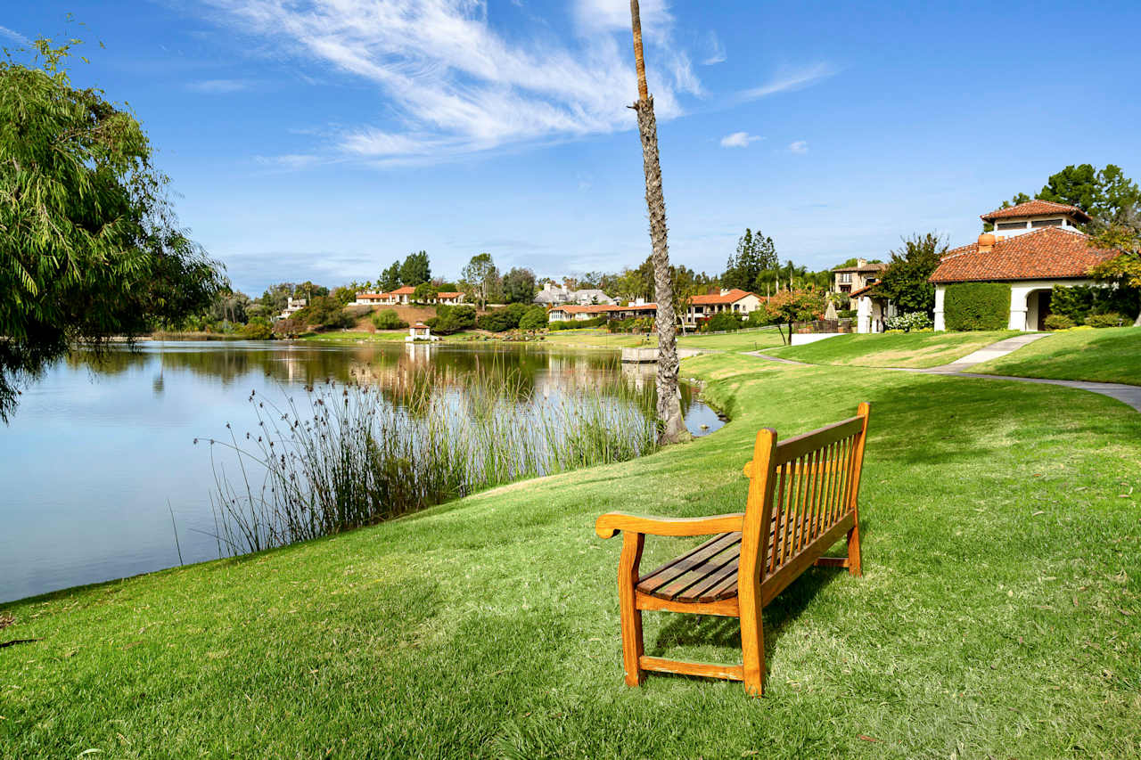 THE ICONIC FAIRBANKS RANCH LIFESTYLE - Brizolis | Janzen & Associates