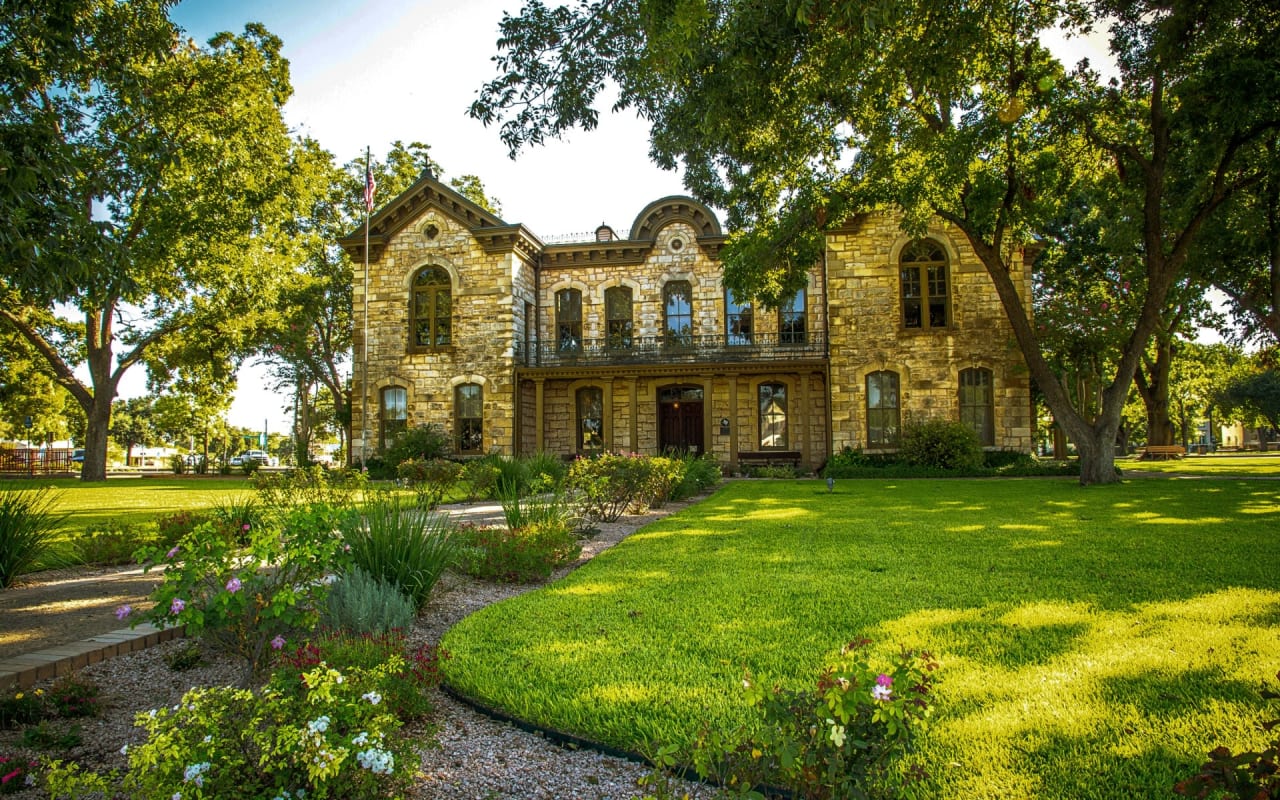 Topper Real Estate | Hill Country Real Estate Experts