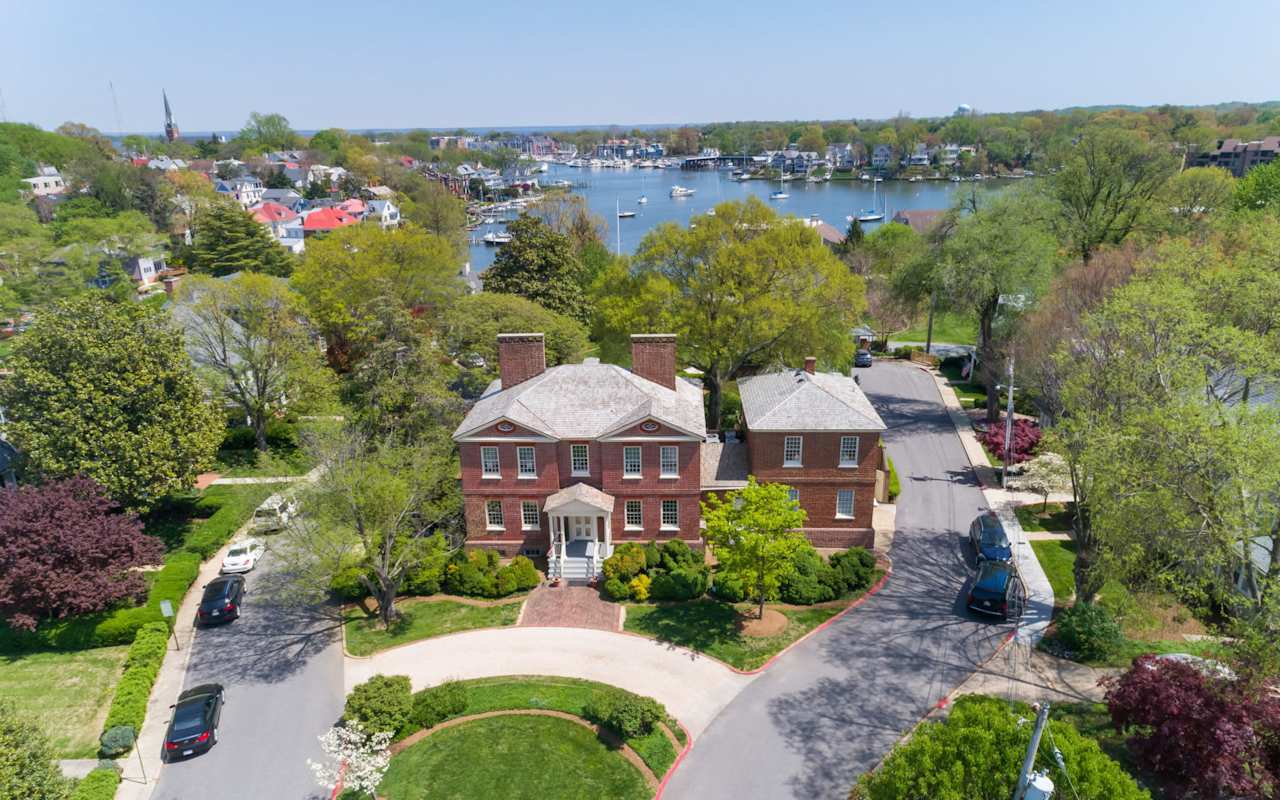 Hubble Bisbee | Christie's International Real Estate