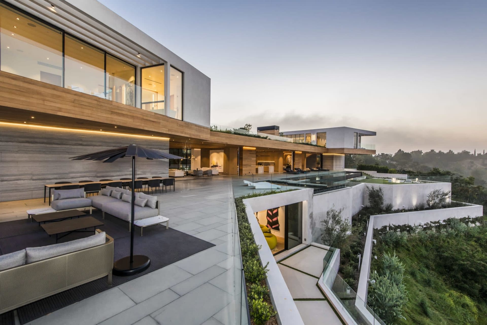 Viewpoint Collection | Exclusive Real Estate in Los Angeles