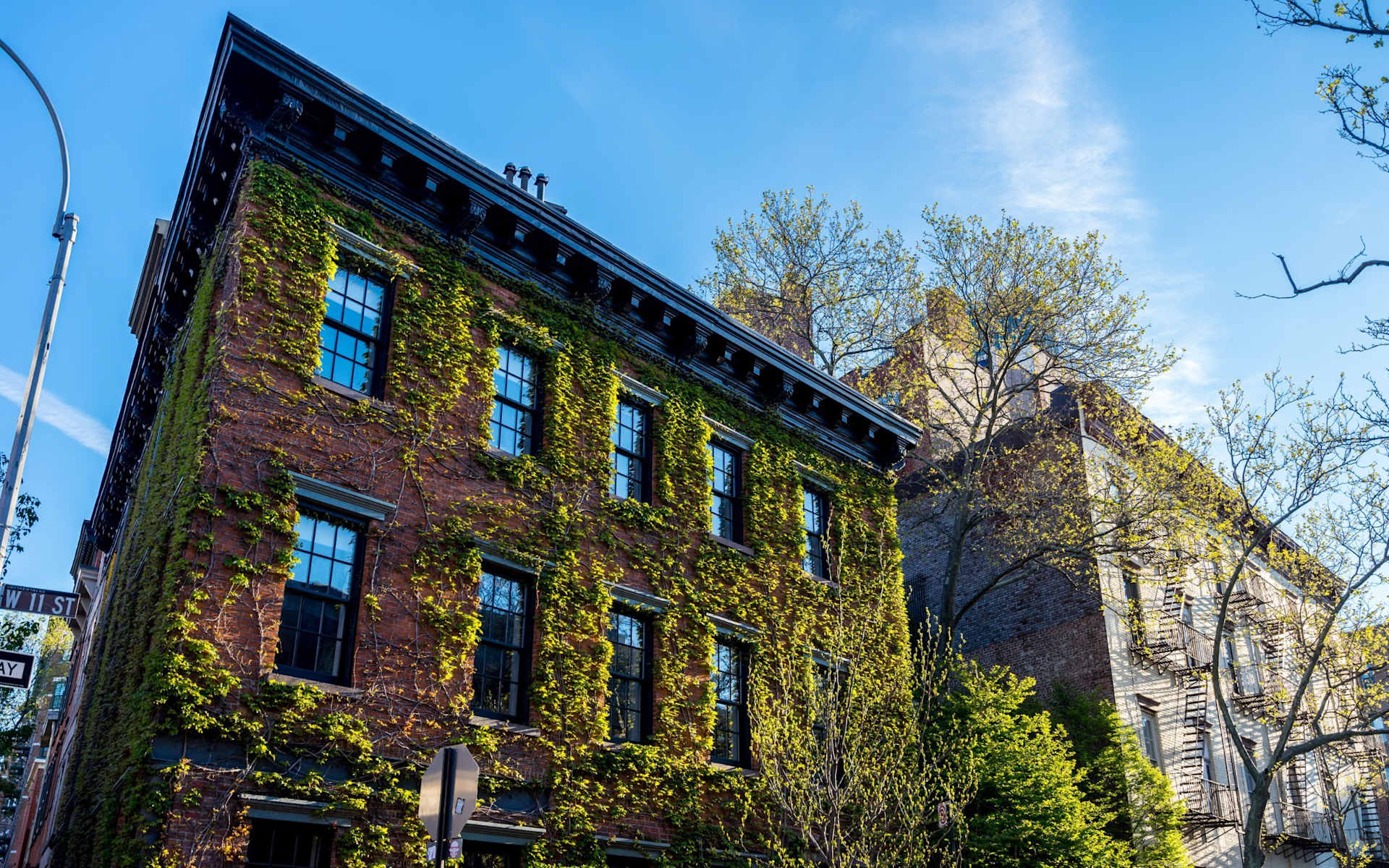 Neighborhoods | New York Real Estate | Klavdia Lesnaya