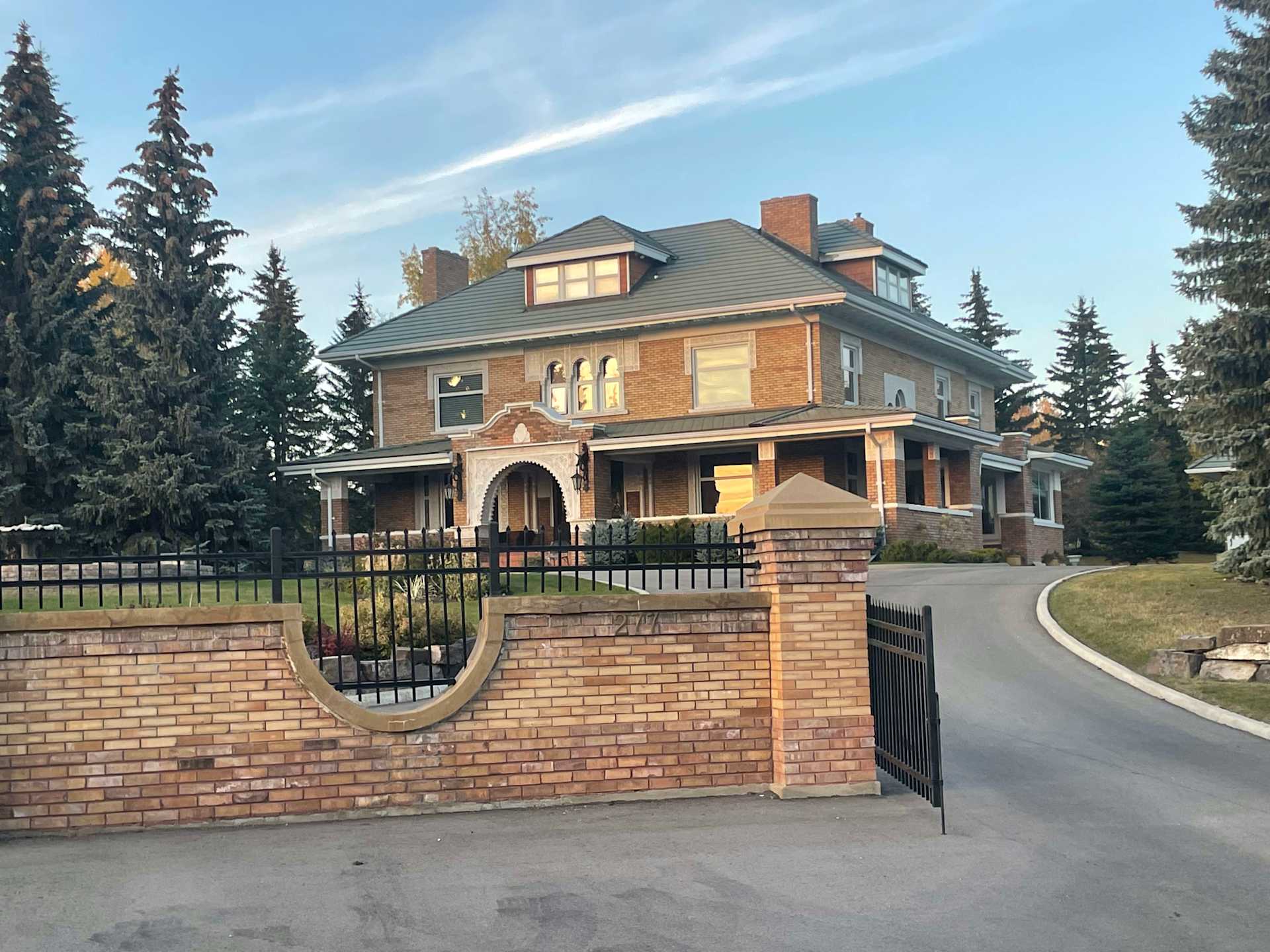 Luxury Homes in Calgary | Find Your Dream Home Today