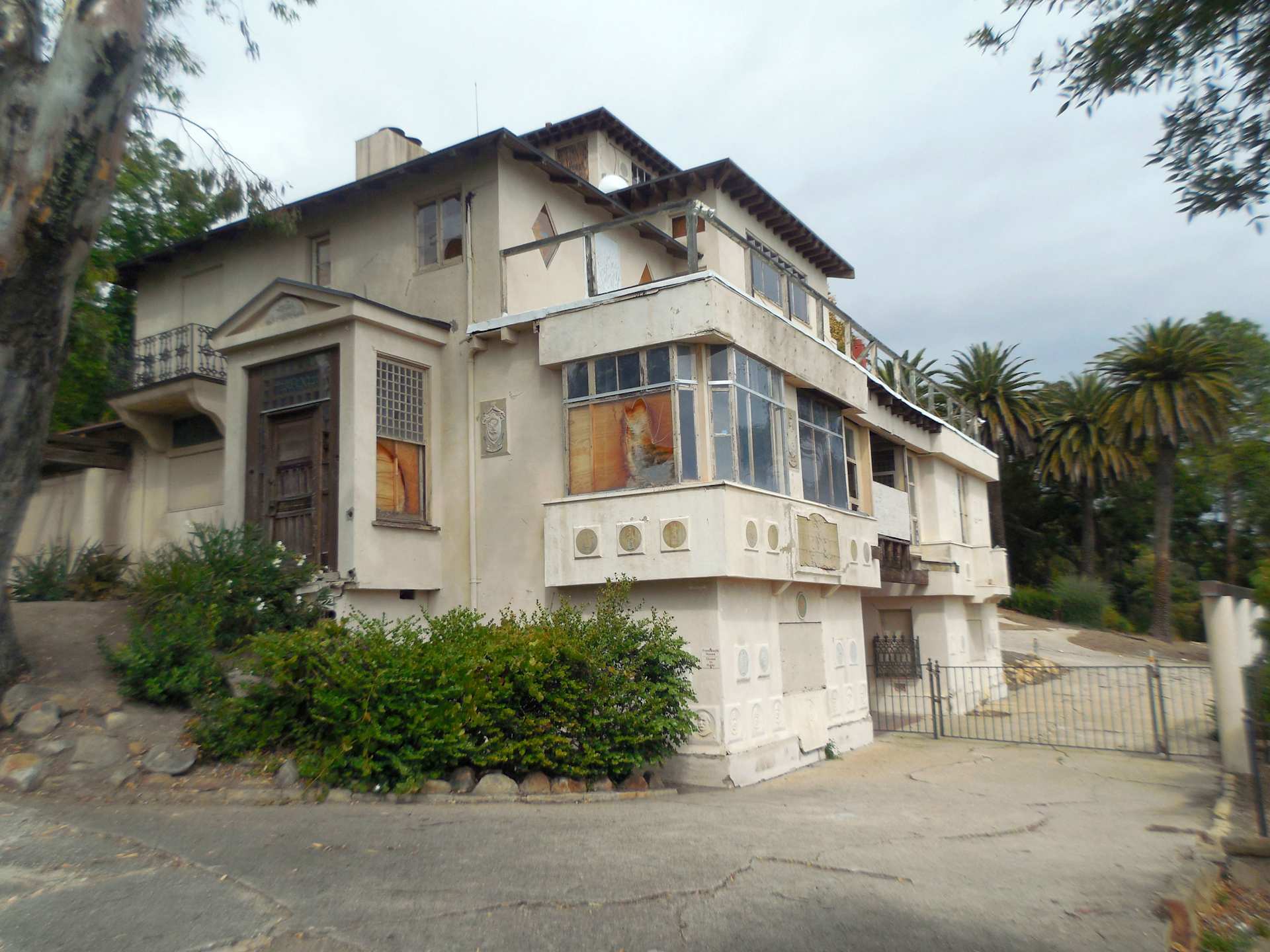 Franceschi House Reimagined | David Kim Group