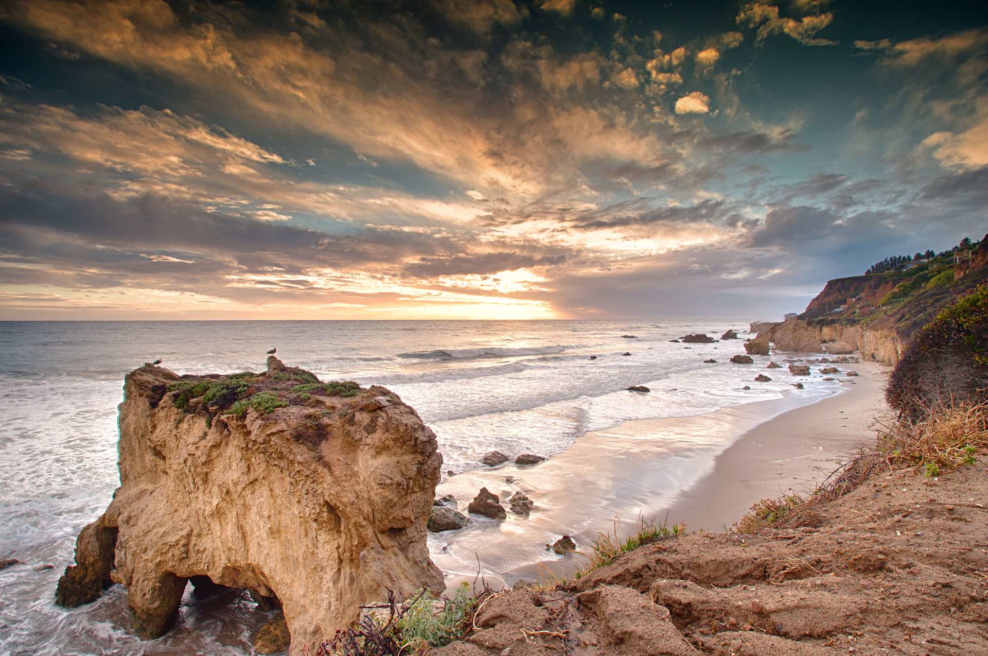 Featured Properties | Lacey Rose Gorden | Malibu Real Estate Expert