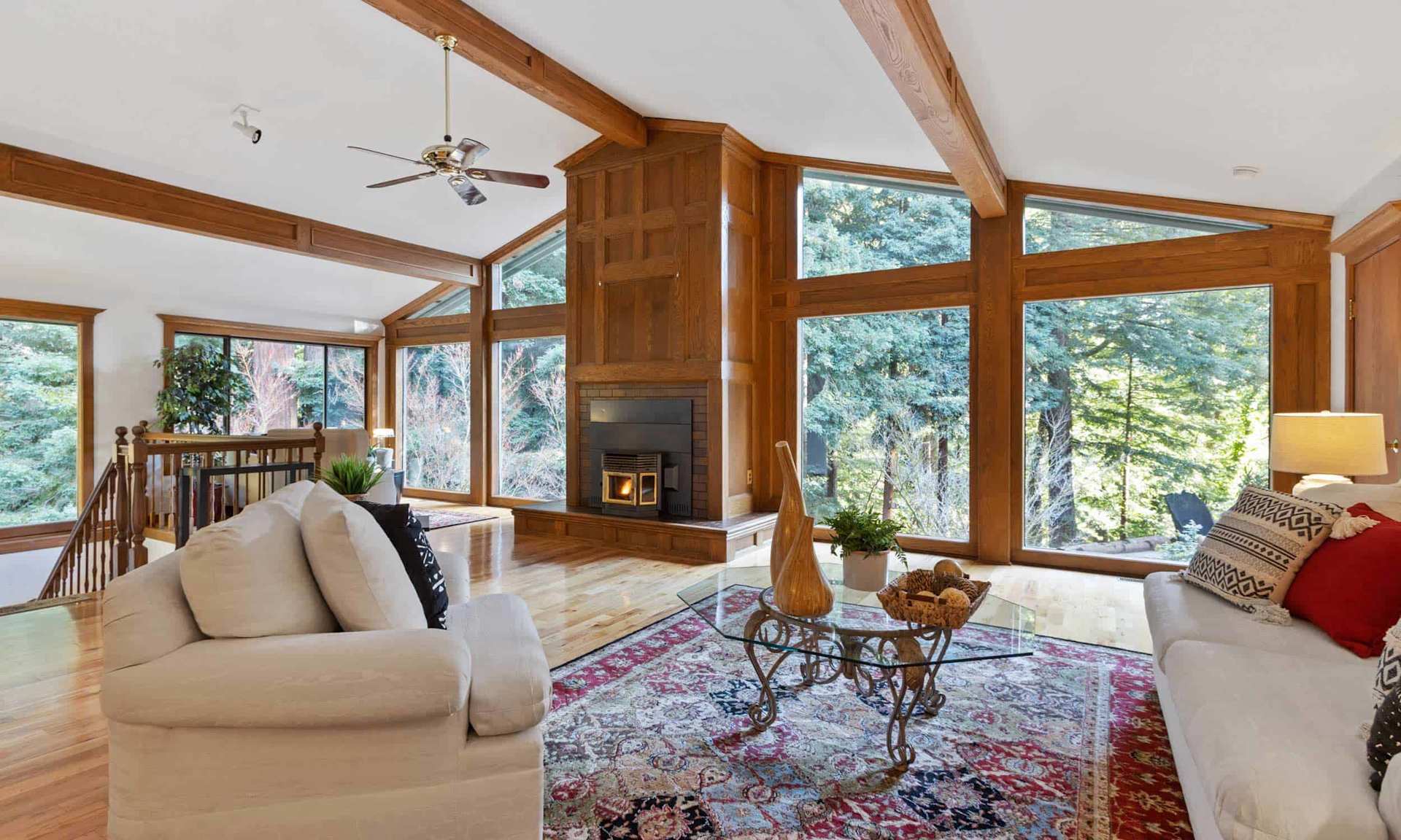 Selling - Room Real Estate