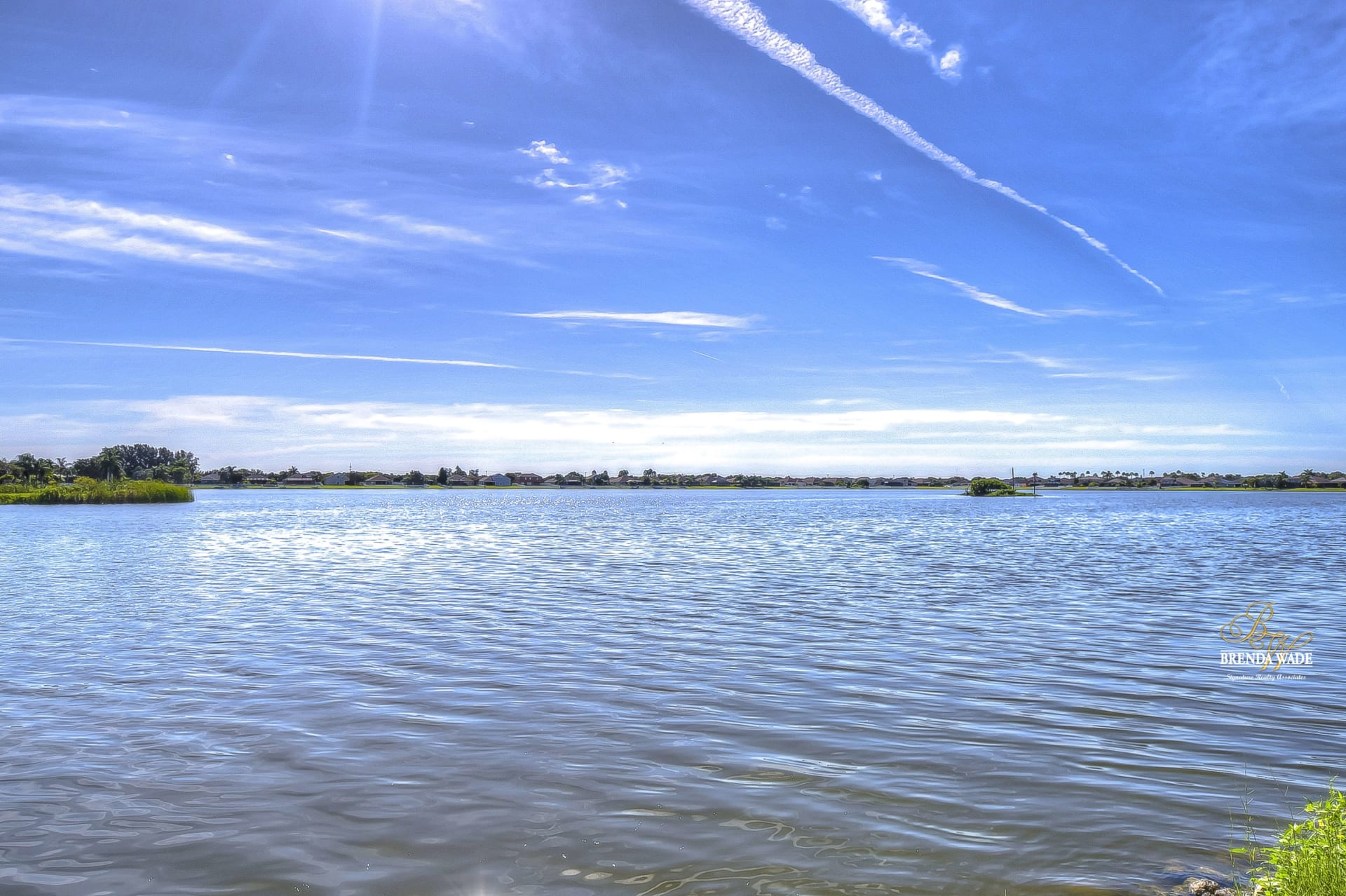 PRICE REDUCED | 1734 MIRA LAGO CIRCLE