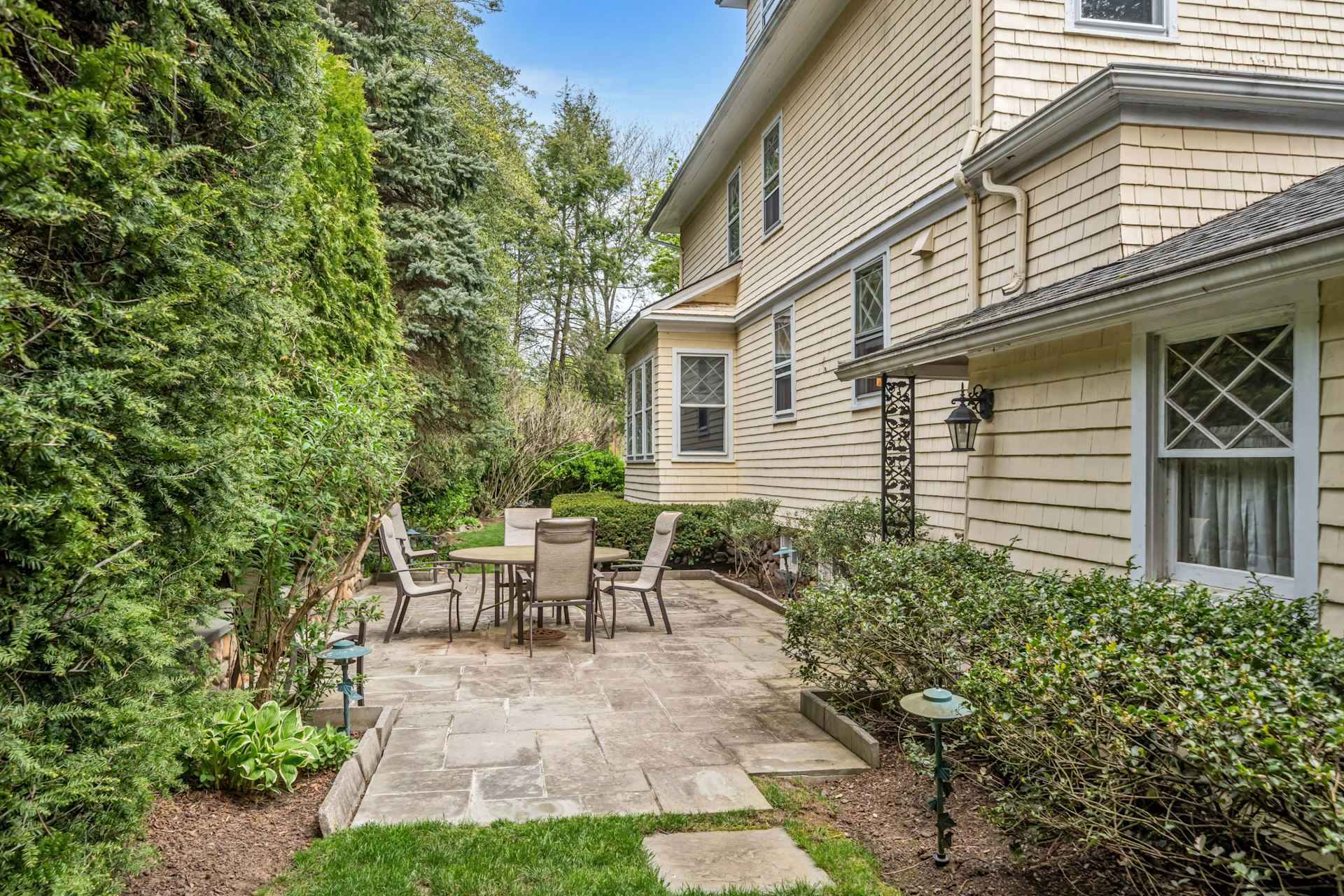 276 Cantrel Road | Ridgewood, NJ Homes | Christina Gibbons Group