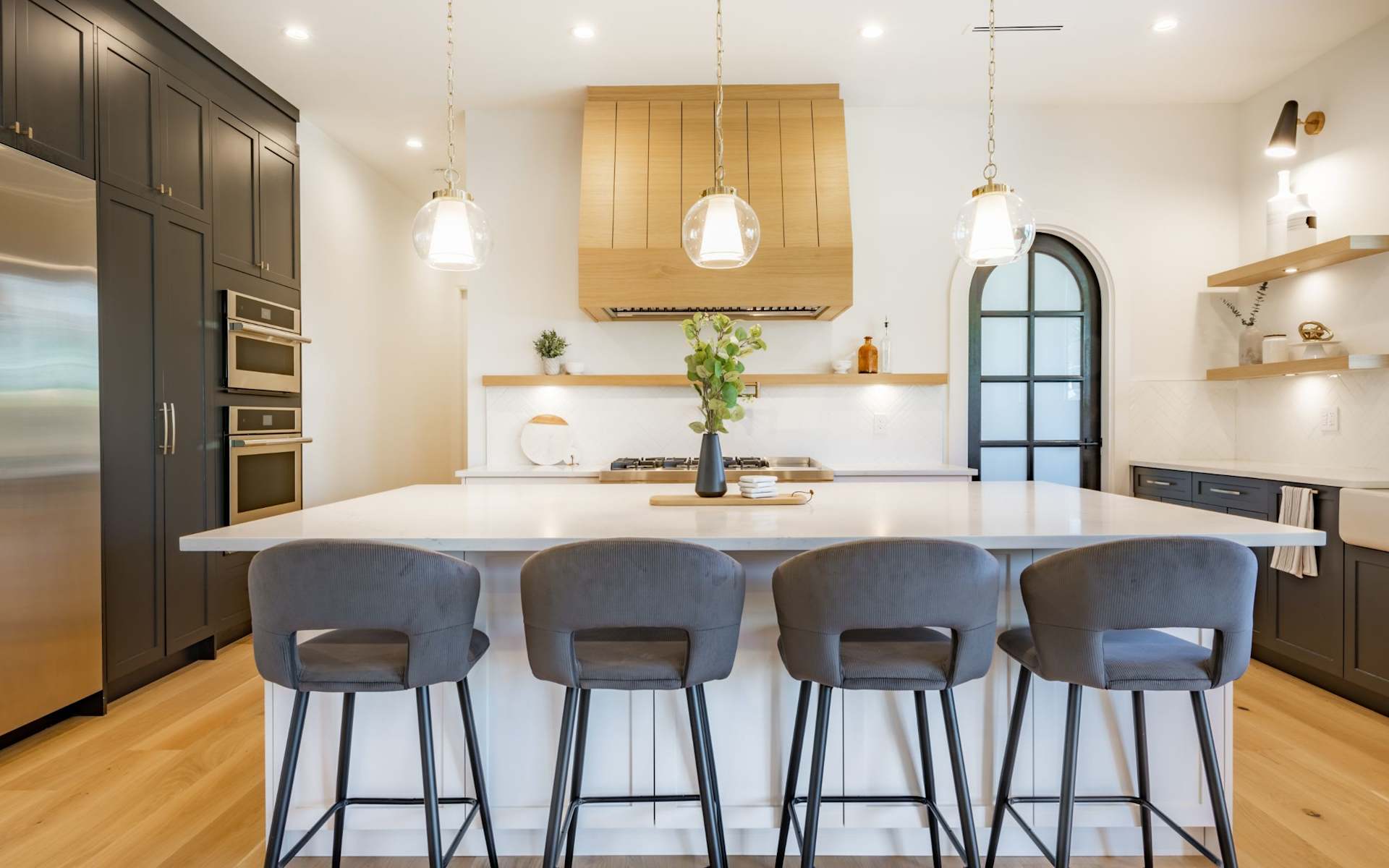 Meet the Team | Fairfield Real Estate | Fowler Sakey Team