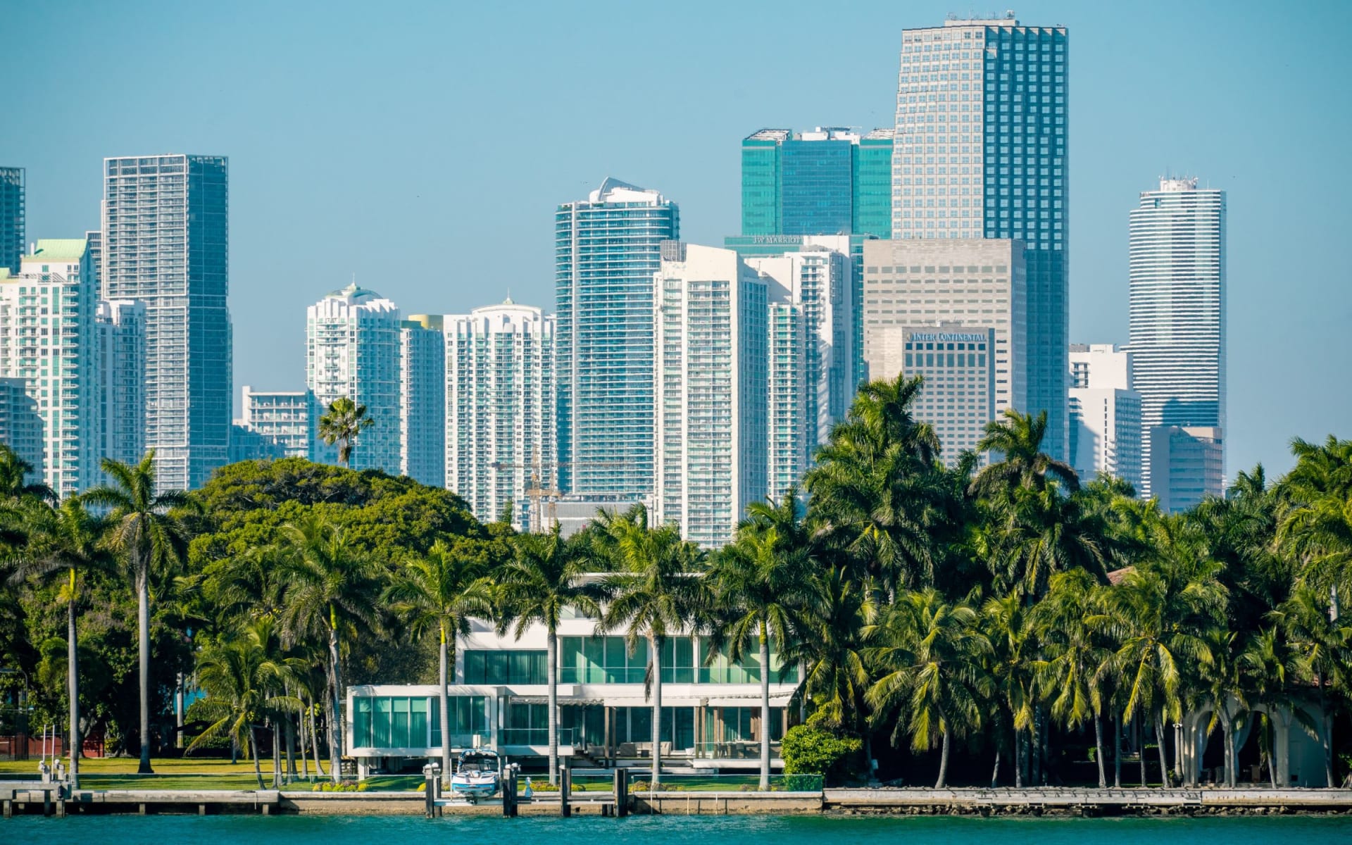 Neighborhoods | Jeri Jenkins Group | Miami Beach Real Estate Professionals