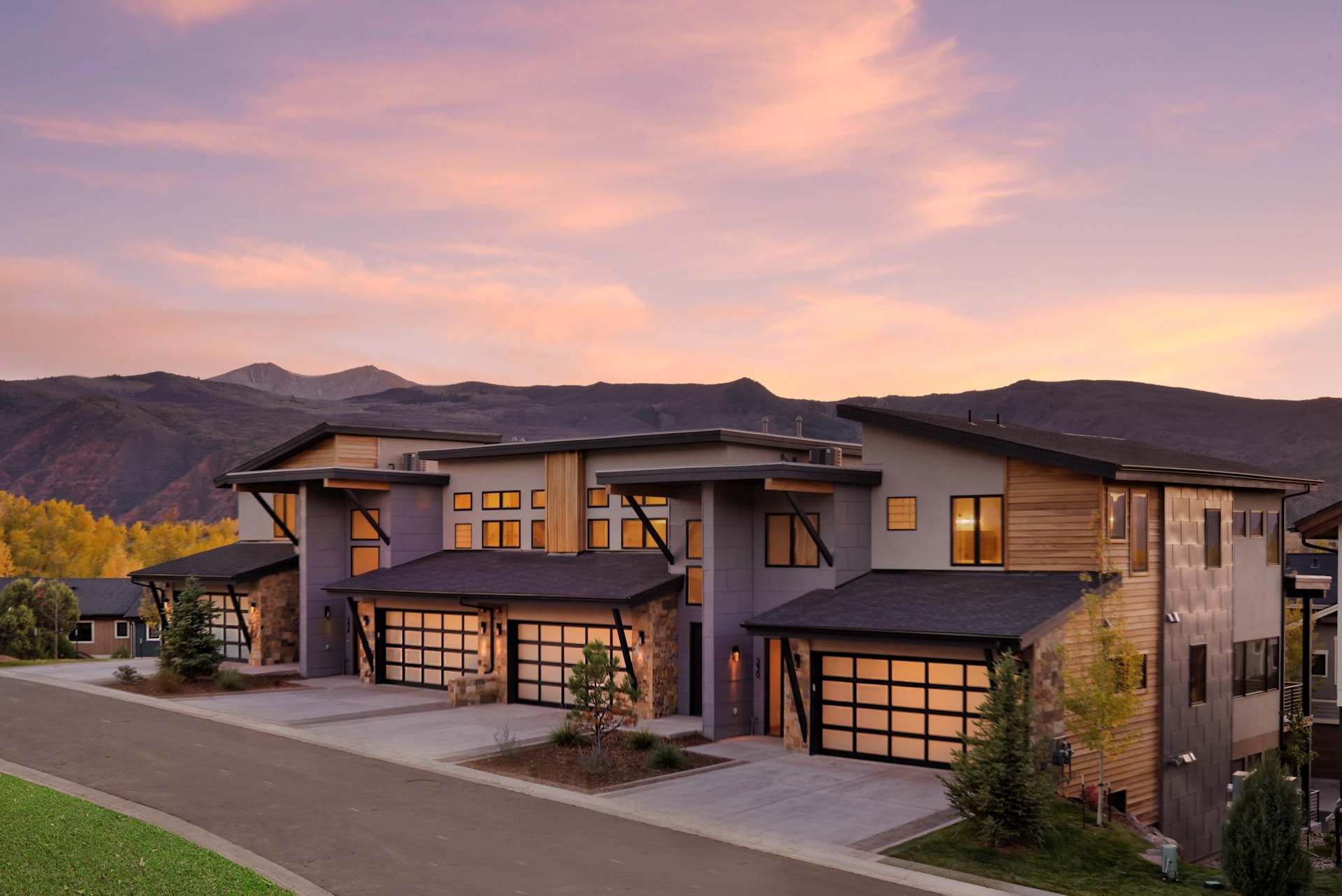 The Residences on Overlook Ridge | Shadowrock Luxury Townhomes | Thomas ...