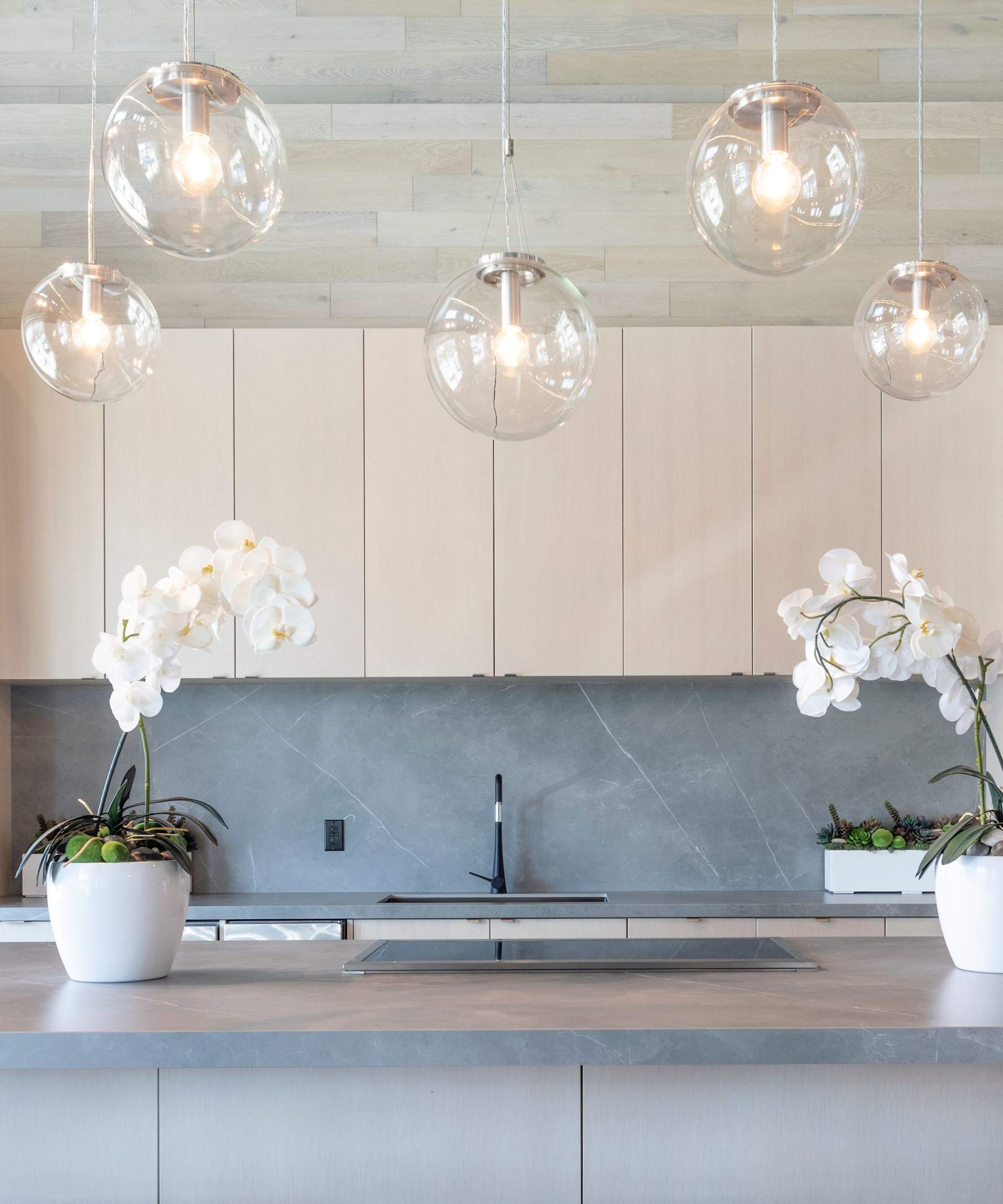 Discover Tampa Bay Real Estate – Luxury Homes Await