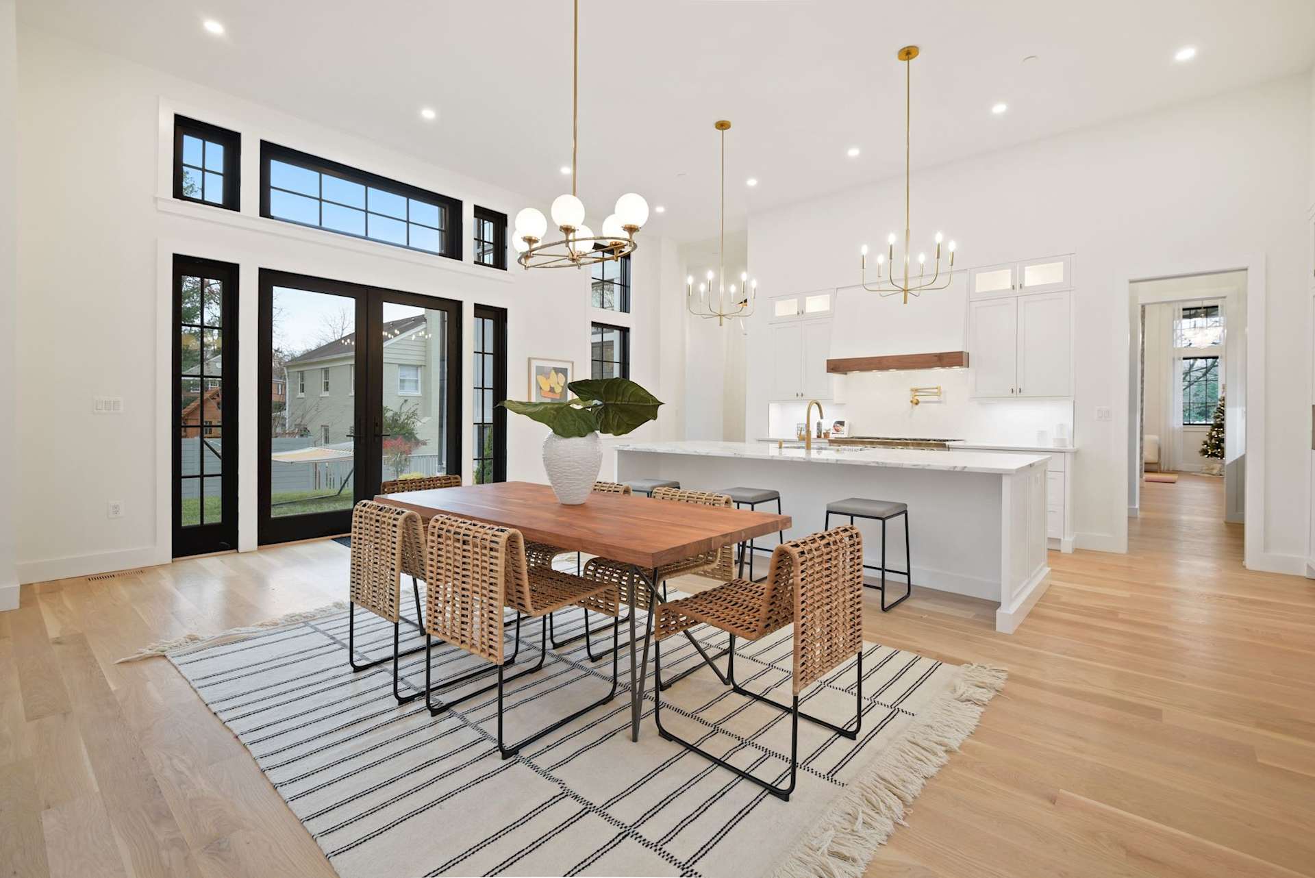 Features & Finishes | 7811 Fulbright Court | Marysol Bonilla