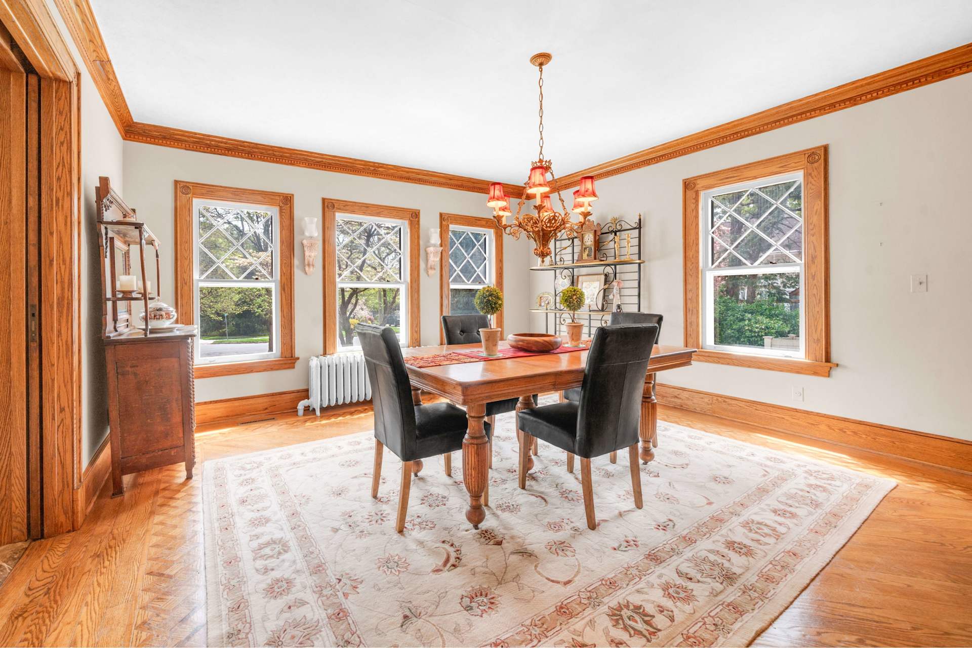 276 Cantrel Road | Ridgewood, NJ Homes | Christina Gibbons Group