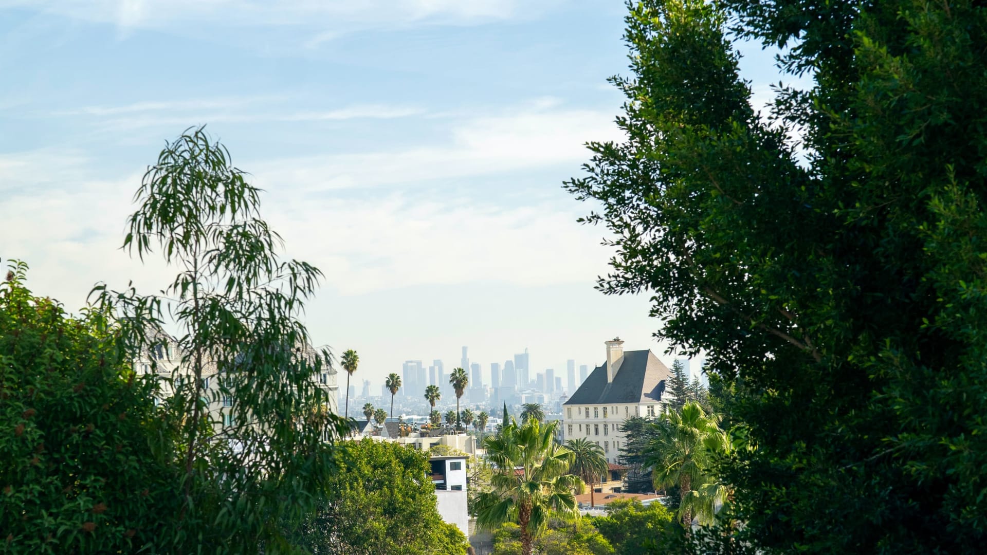 Portfolio | Tomik Der & Lee Beckman | Los Angeles Real Estate Team