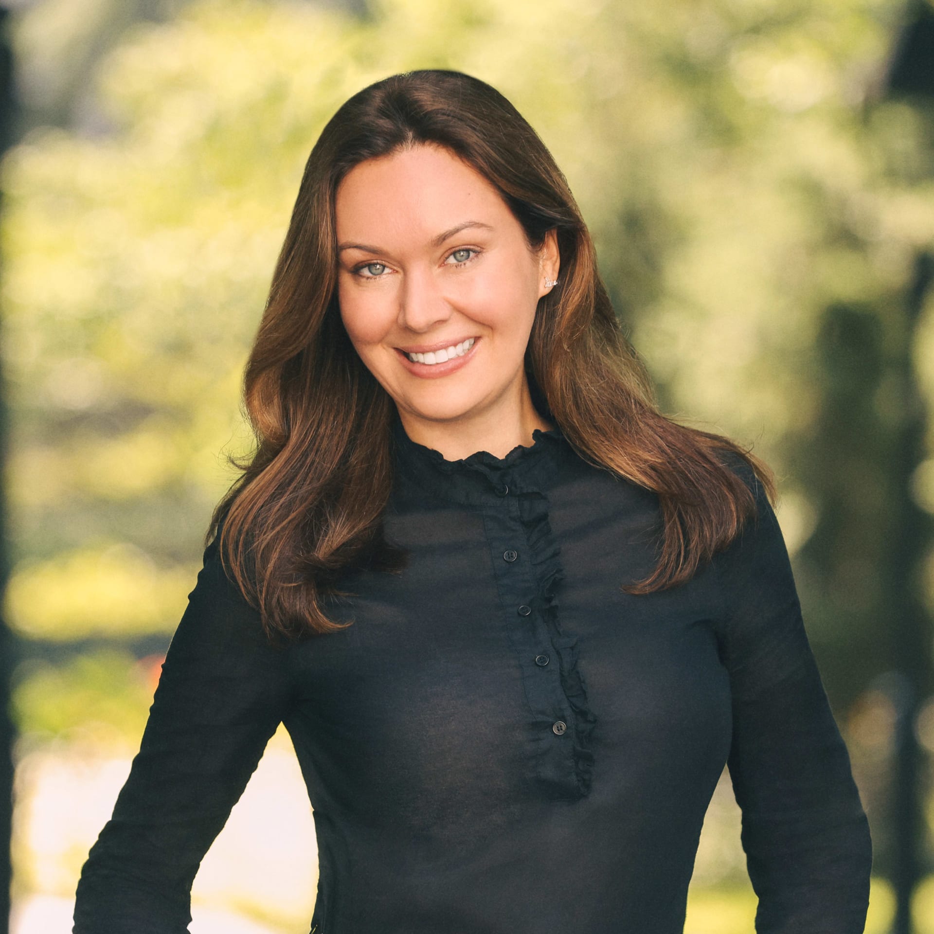 About Sara McNeil | Real Estate Broker