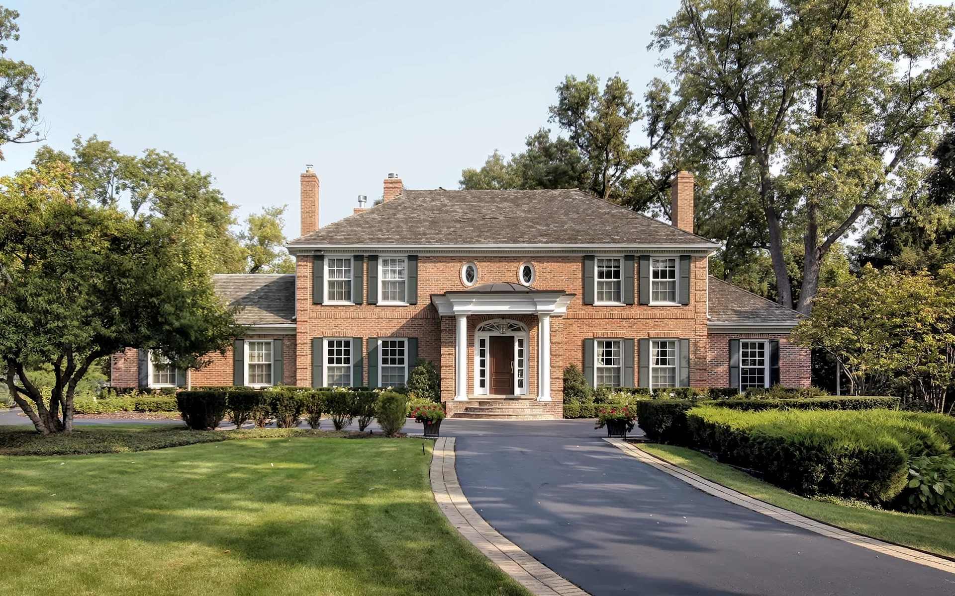 Discover Properties | Marika & Adam Real Estate Group