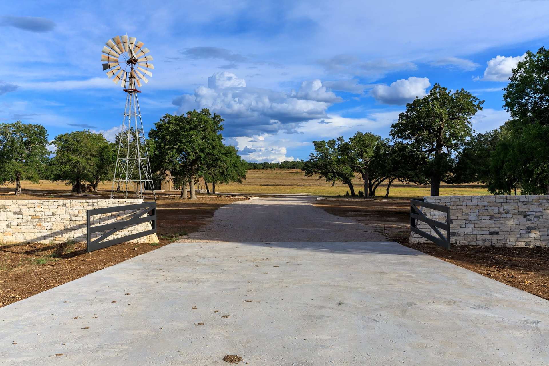 Latest Development in Texas | Hye Springs Ranch