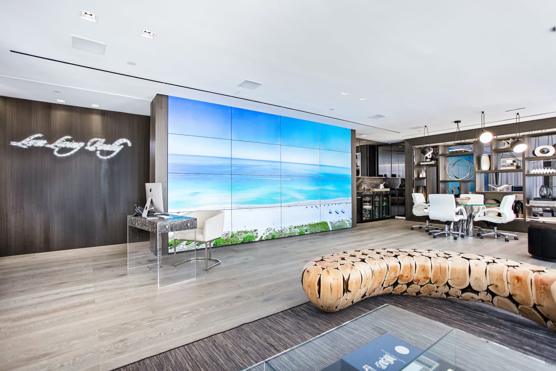 Property Lounges | Dora Puig | Miami Beach Real Estate Experts
