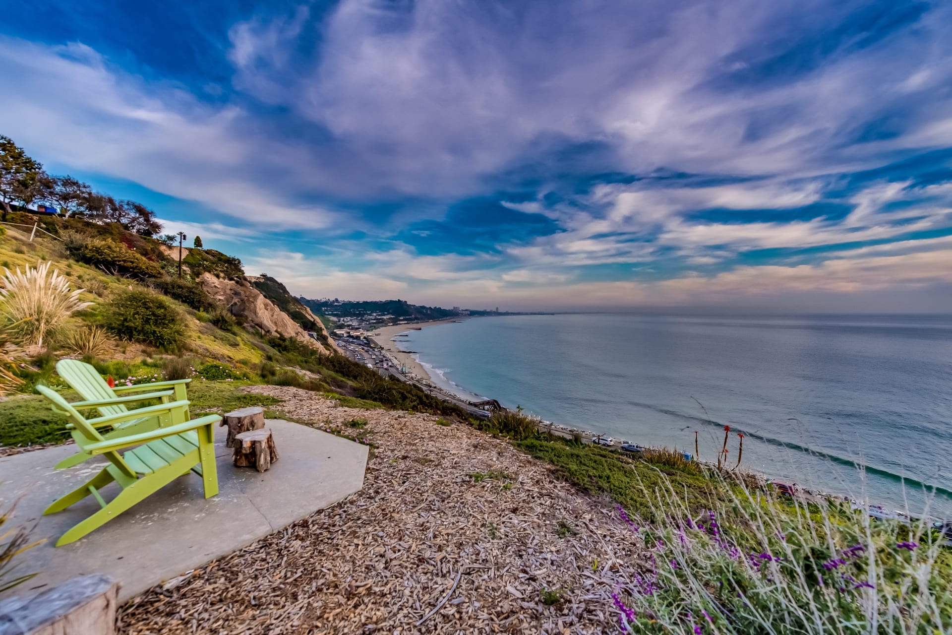 Exquisite 2 Bed 2 Bath Condo in Edgewater Towers | Pacific Palisades ...