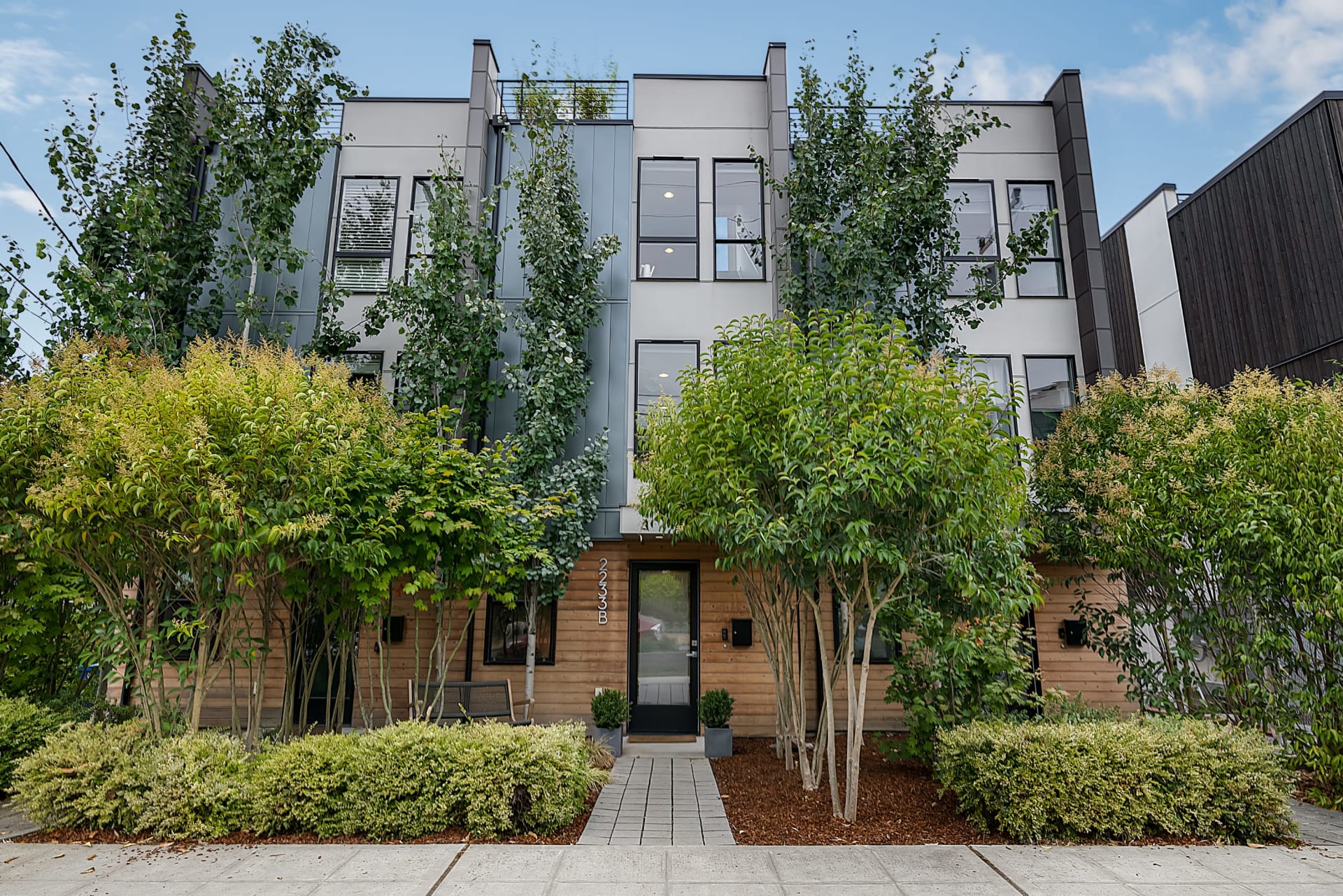 Brooke Davis Real Estate Team | Seattle Real Estate Agents