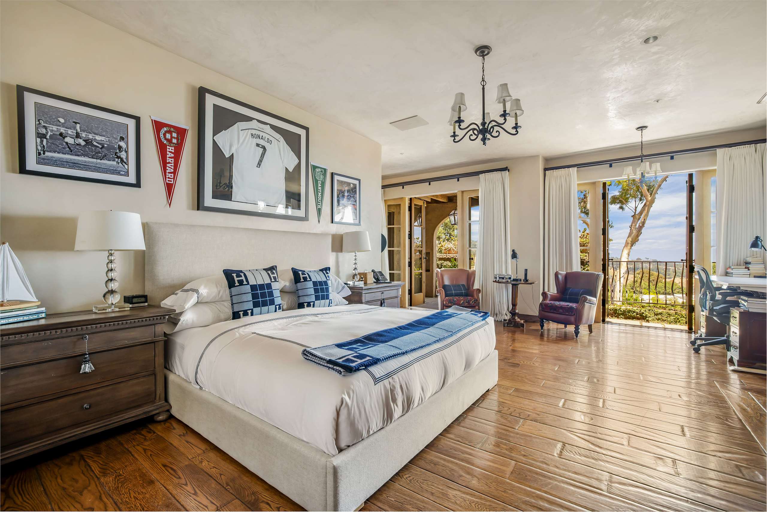 Software Mogul's 28,000 Sq. Ft. "Villa Theos" Asks $85 Million in ...