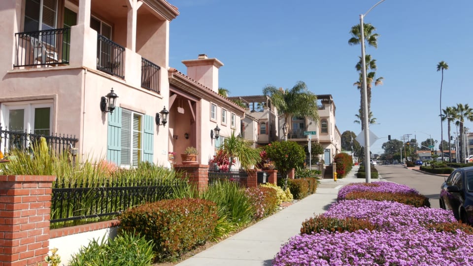 How to Design Your Waterfront Home in Long Beach