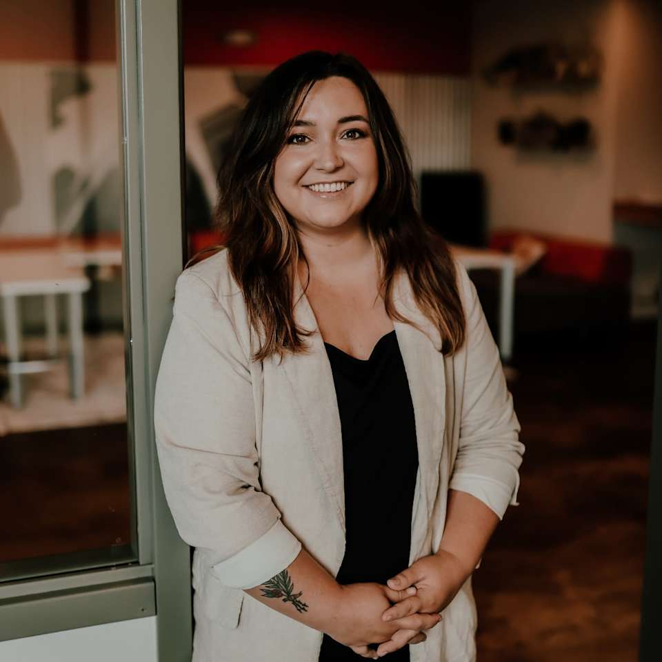 Jennifer Rickard - Your Go-To Broker | Deboor Group