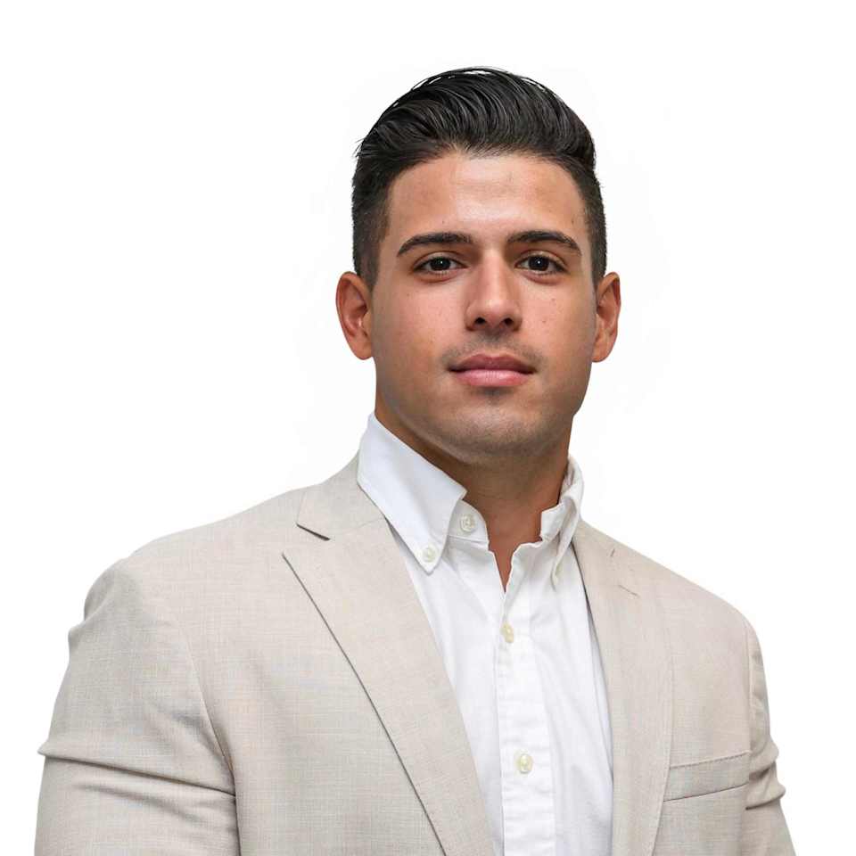 Daniel Hernandez - Your Reliable Real Estate Consultant