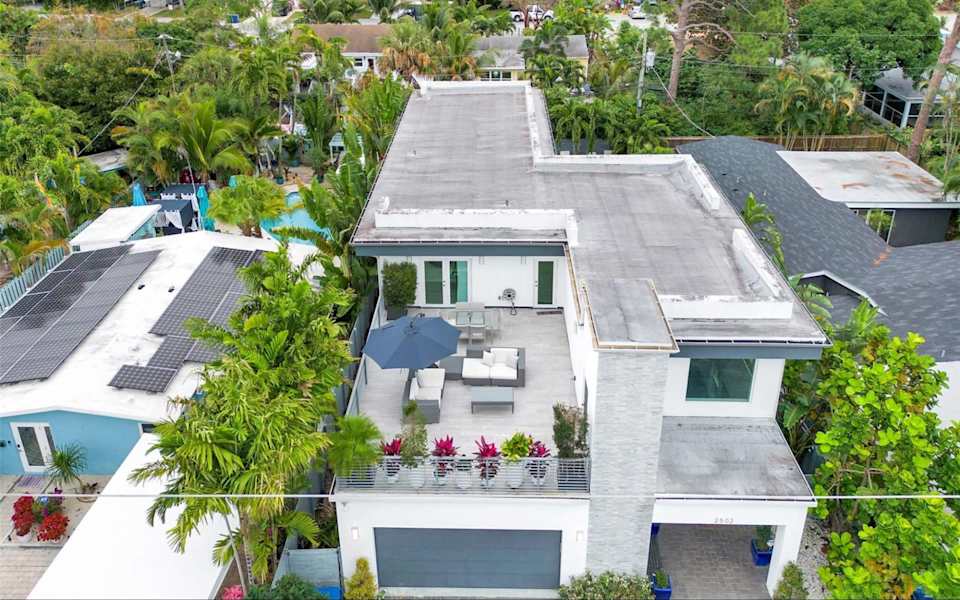 What Does Homeowners Insurance Cover? A Beginner's Guide | Blog ...