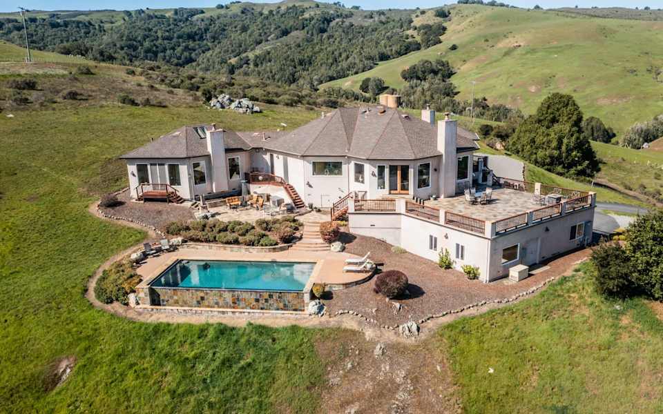 Paradise Drive, Tiburon, CA | Neighborhood Guide | Real Estate & Homes ...