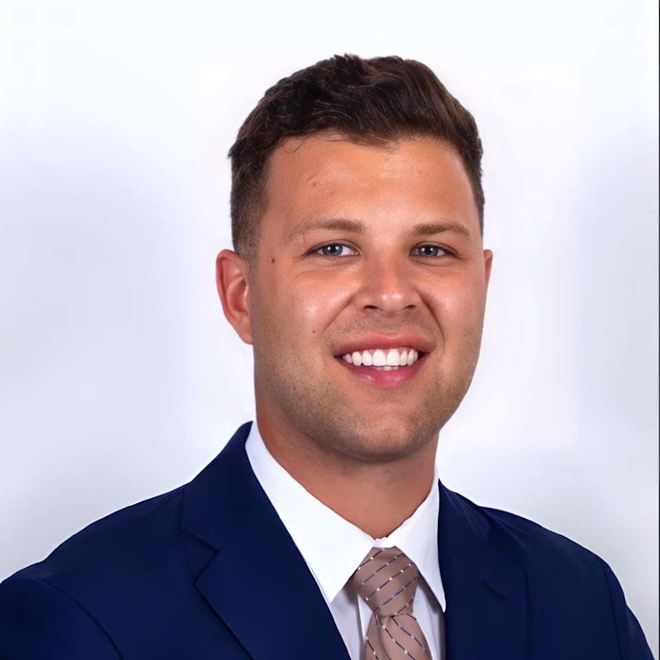 Andrew Volpe | SERHANT.